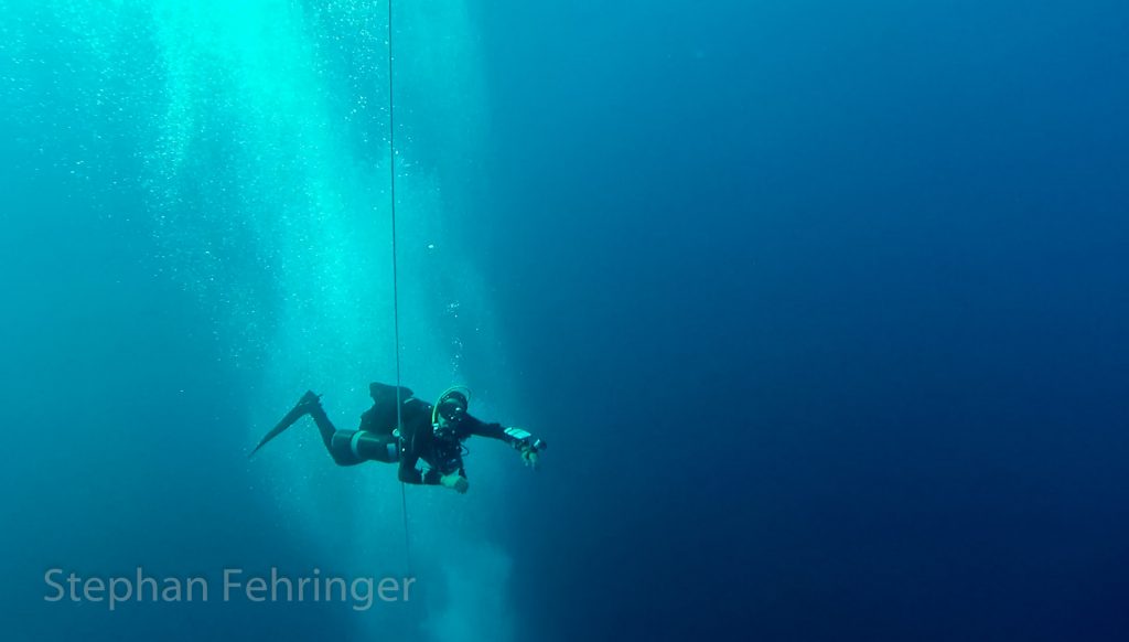 Wreckdiving: HMS Stubborn – A Submarine Wreck Deep Down Under A Choppy ...